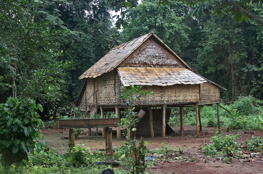 Humans World | Kreung People