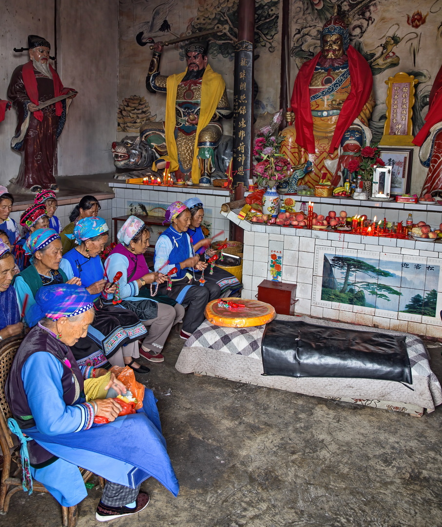 Humans World | Bai People