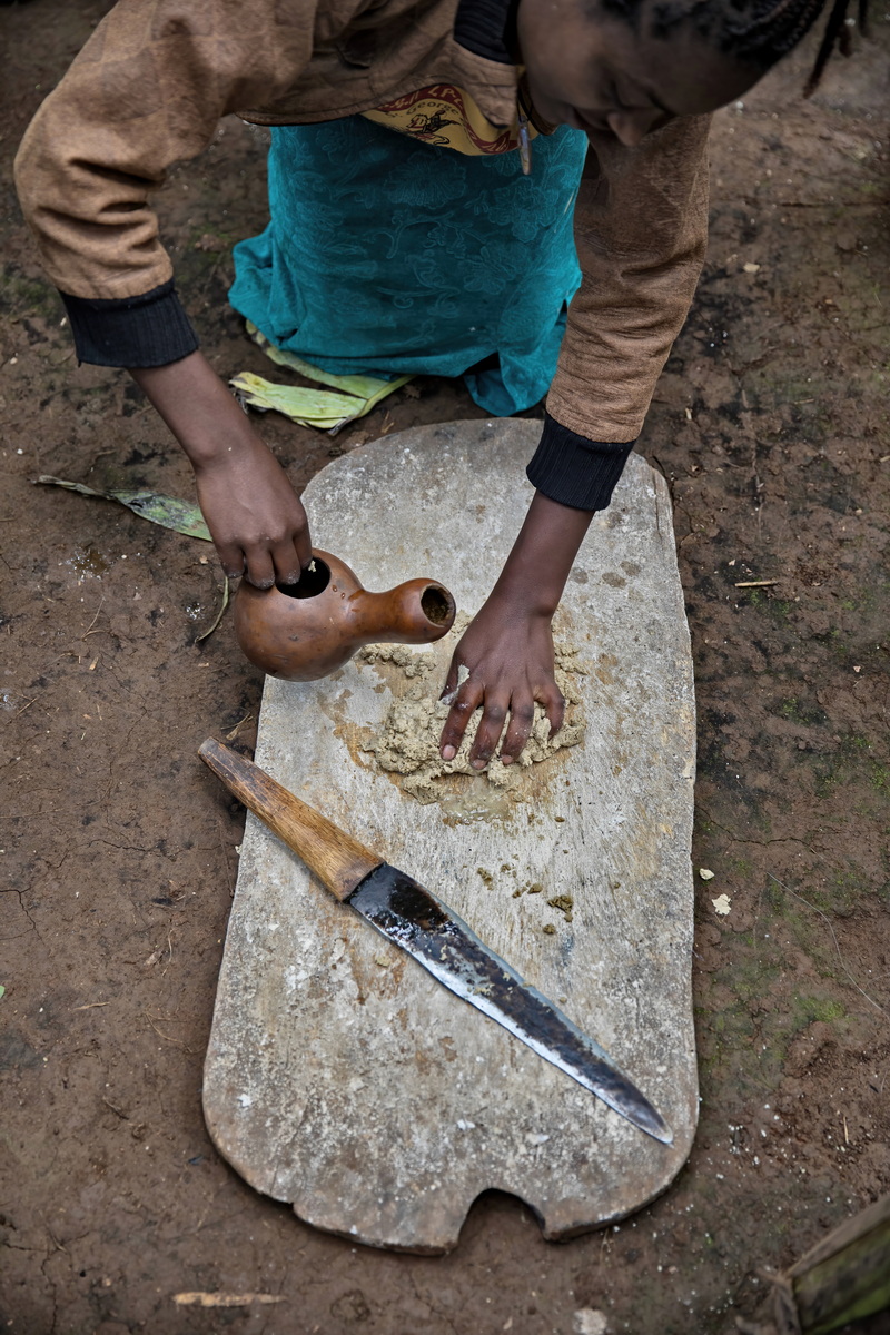 Humans World | Dorze People
