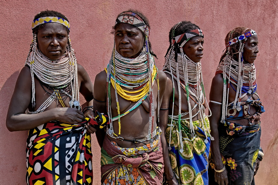 Humans World | Handa People