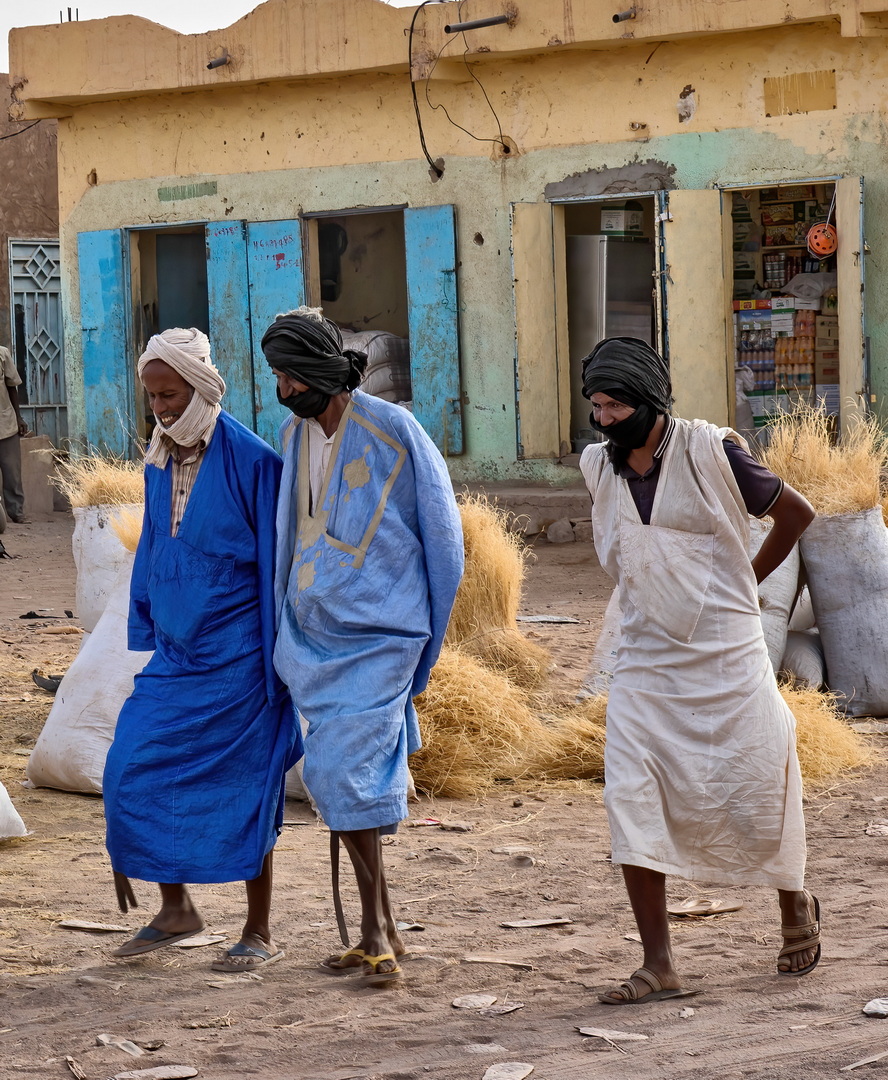 Humans World | Moor People