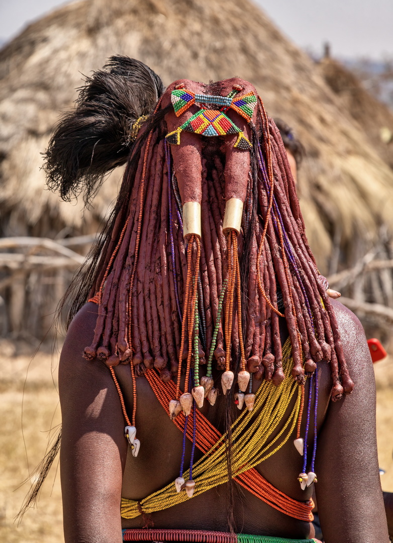 Humans World | Muila People