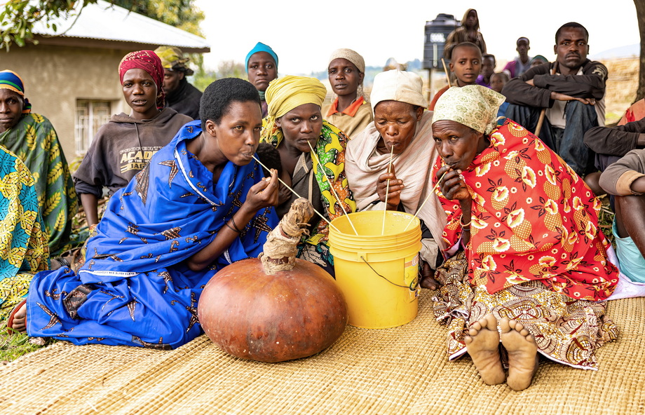 Humans World | Tutsi People