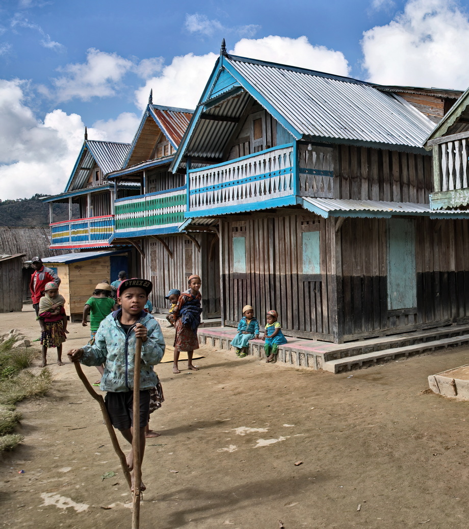 Humans World | Zafimaniry People